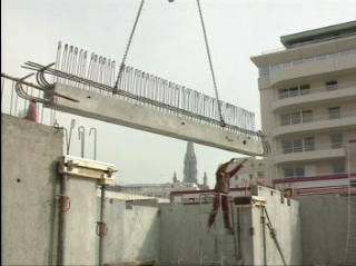 La pose de poutre préfabriquée - ABC-MACONNERIE